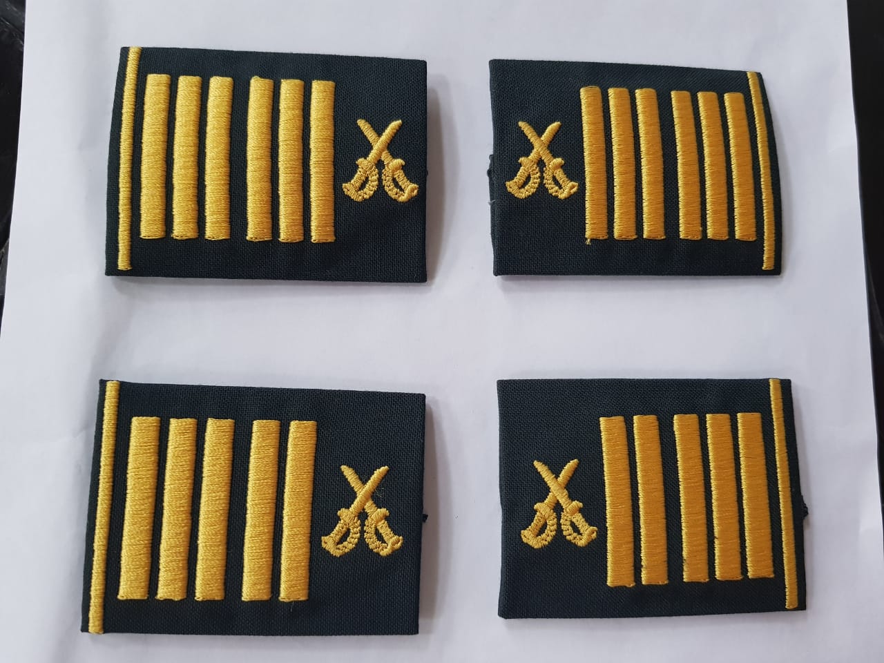 Grupo Ascenso PNP: Comando distribuye nuevas caponas, las cuales ya ...