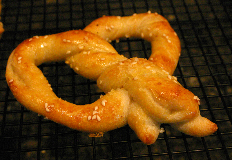 One Smoove Family: Pretzels: A Pursuit of the Best