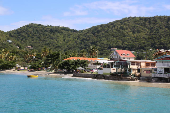 Cauntays, Keeping Island Time