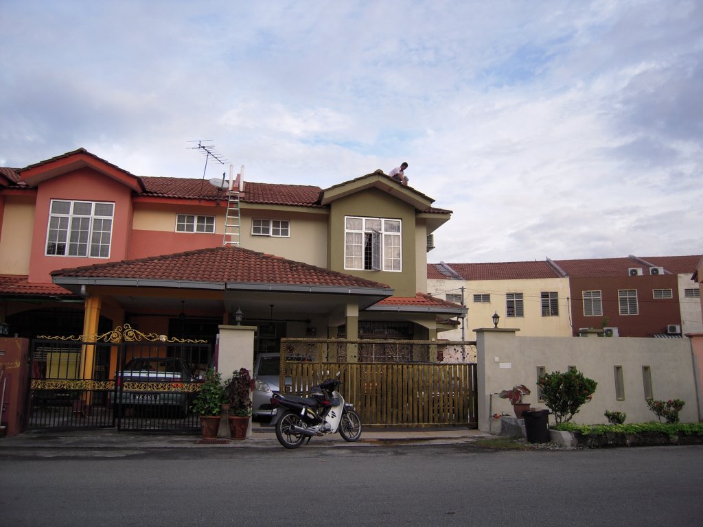Garing Permai Atap Nipah Atap Genting