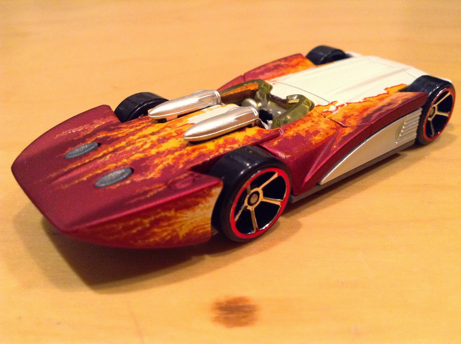 JULIAN'S HOT WHEELS BLOG: Chevroletor (2010 Basic Treasure Hunt)