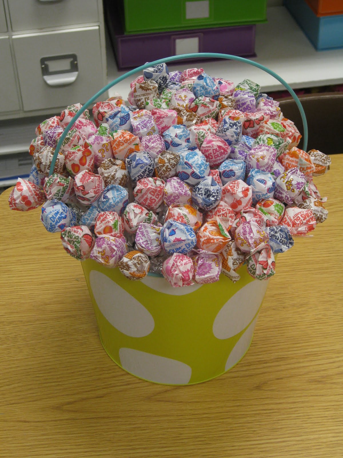 School Day Love: The Lollipop Bucket