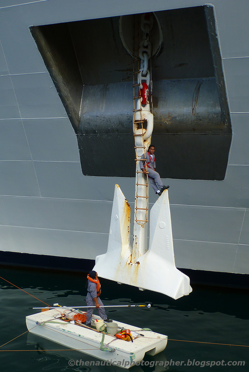 The Nautical Photographer: Men at work