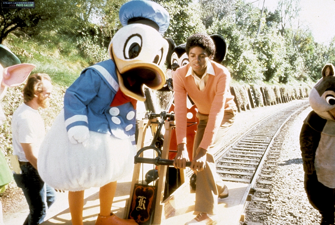 The History of Michael Jackson: at Disneyland (and My 1st Trip There ...