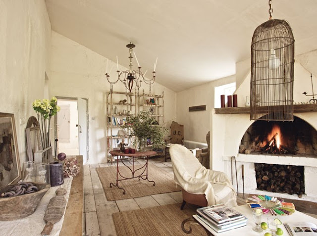 The House by the Danube: Dream Home of Josephine Ryan