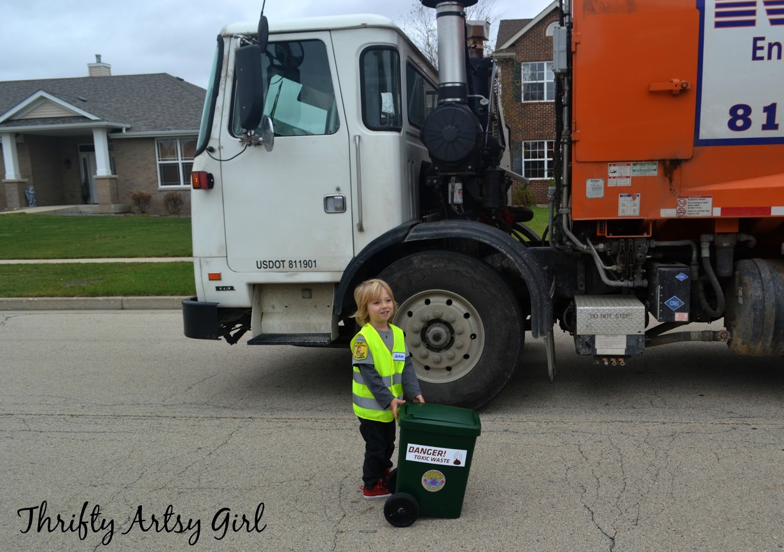 Thrifty Artsy Girl: Take Out the Trash: DIY Toddler Sized Wheeled Trash ...