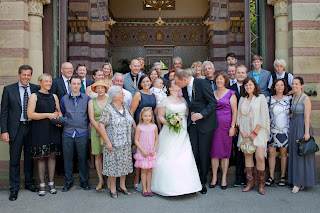 jasager060811: unsere Gäste beim Standesamt