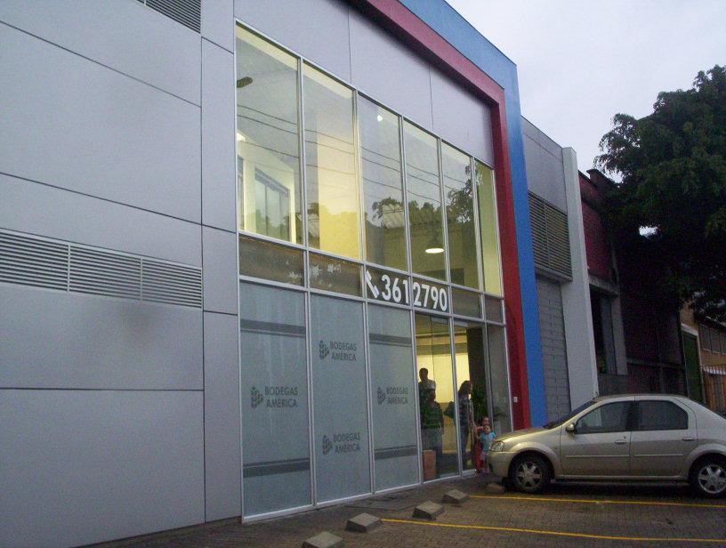 Bodegas America Blog: Bodegas America Medellin Colombia Inicia Operaciones