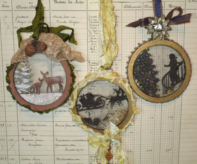 RhondaMum: Christmas Traditions - Making Ornaments