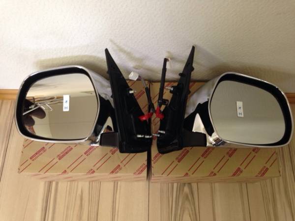 Toyota HIACE KDH Shop: Side mirror set