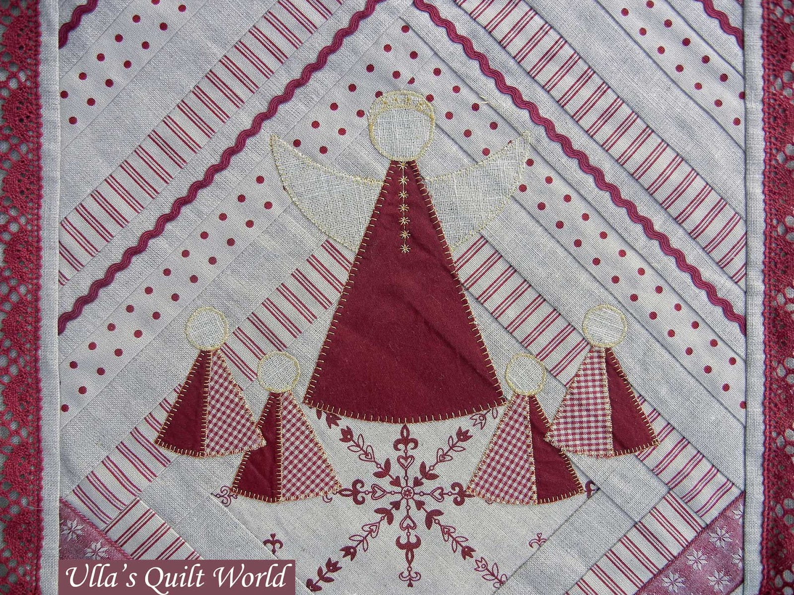 Ulla's Quilt World: Quilted angels, tablecloth, hearts