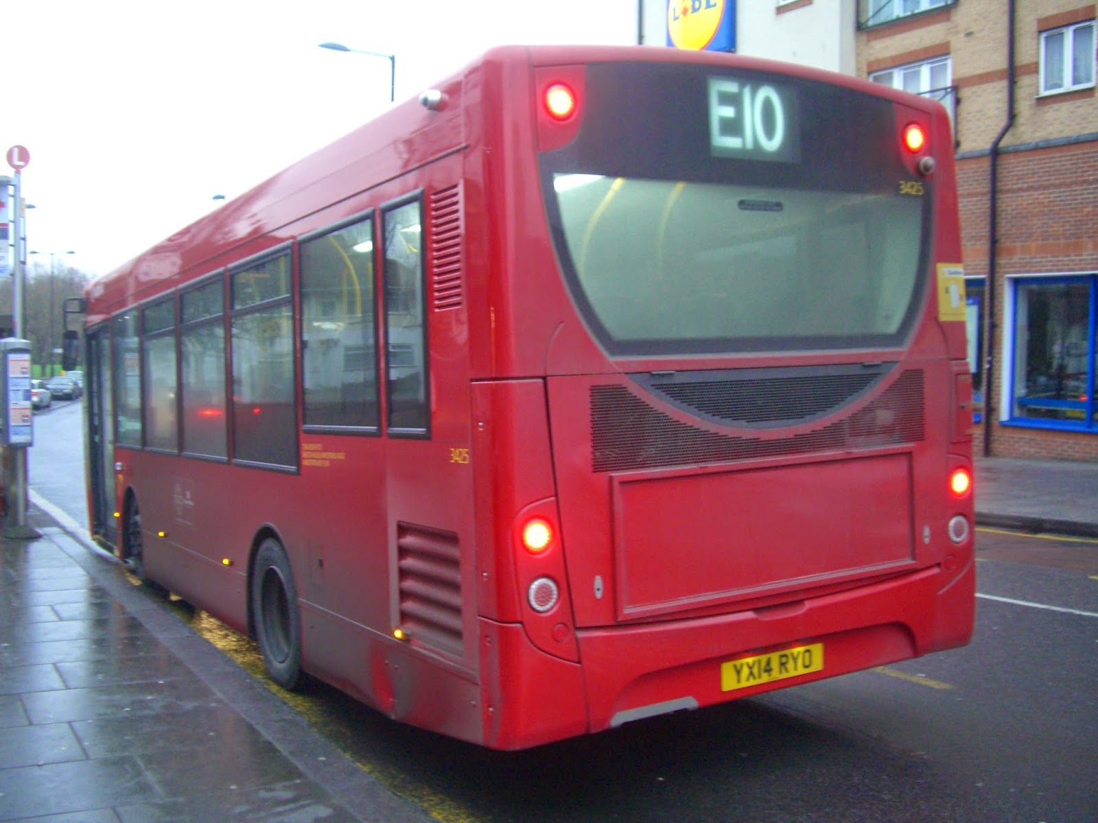 London Connected: Know Your Routes: Route E10