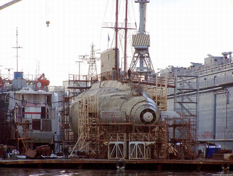 Russian Navy only Kilo-class sub that uses a pump jet propulsion system ...