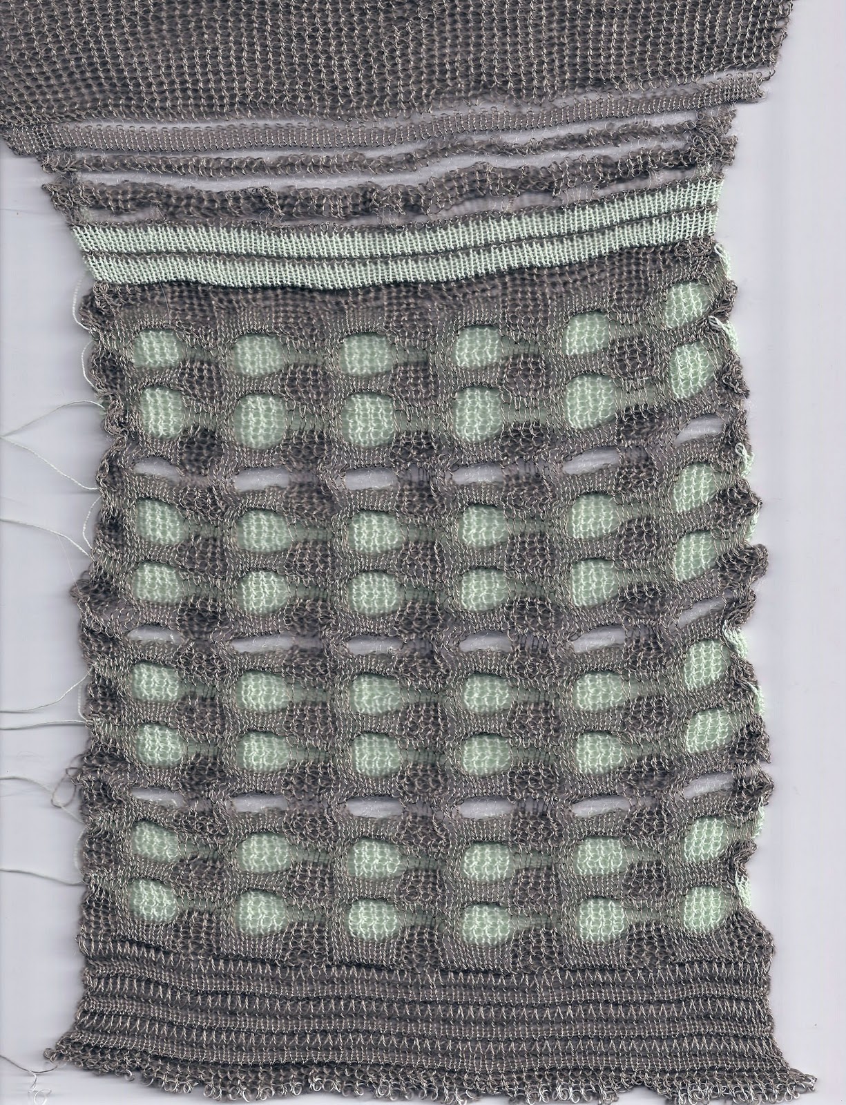 Nikki loves Knitting...