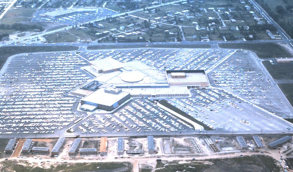 Randhurst Mall in Mount Prospect, Illinois, as it appeared soon after ...