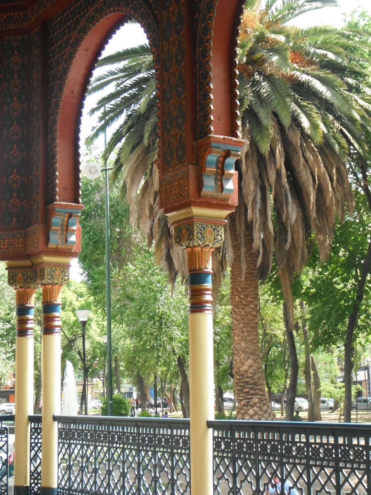 Ecoturismo en México, arte y cultura: Kiosco Morisco - Santa María la ...
