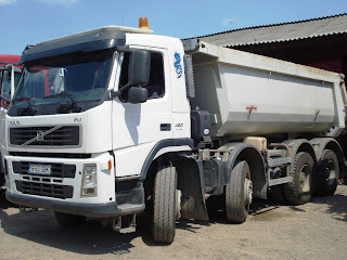 Vand Basculanta 8x4 VOLVO FM480 Second Hand 52.500 Euro