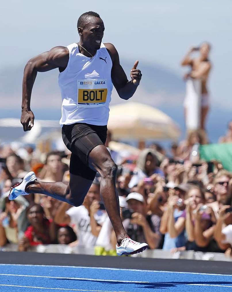 OCHO CALLES: BOLT SE LUCE EN LOS 150 METROS EN COPACABANA