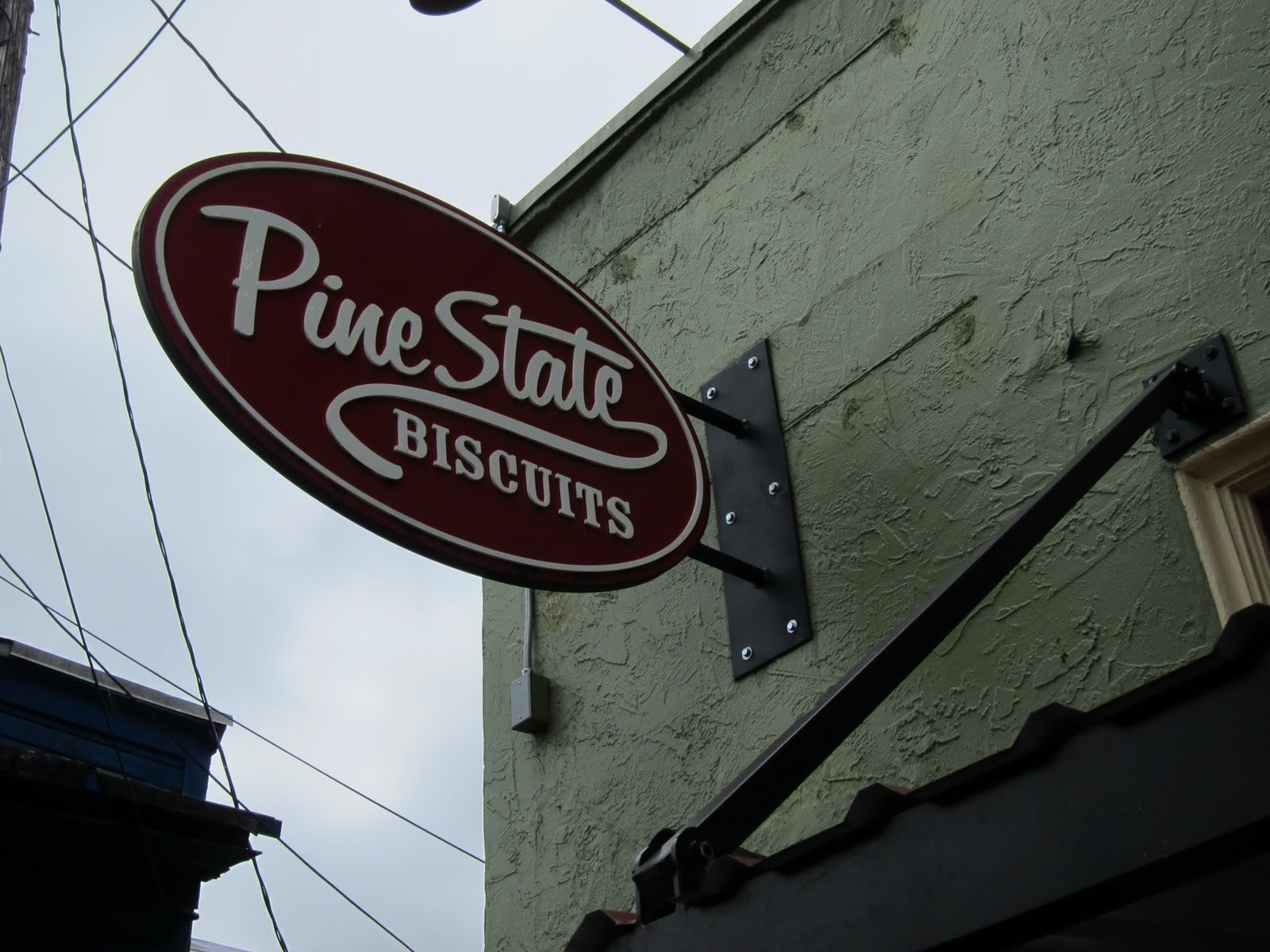 The Savory Hunter: Pine State Biscuits: My Kind of Breakfast [Portland]