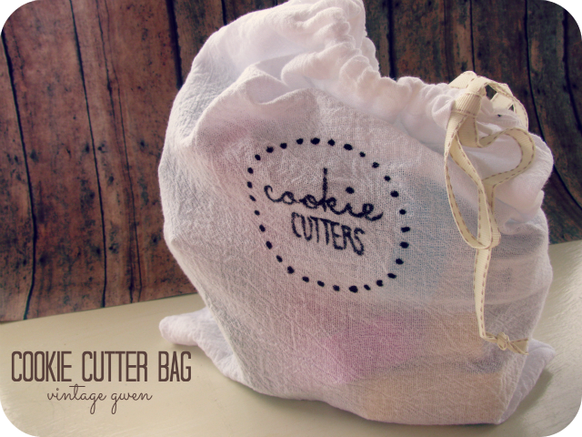 Vintage Gwen: (DIY) Cookie Cutter Bag