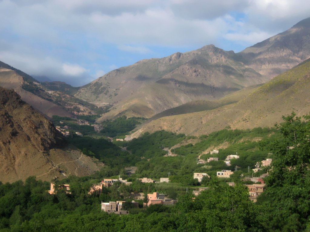Refuge Toubkal Les Mouflons: Imlil : The Toubkal mountain unique gate