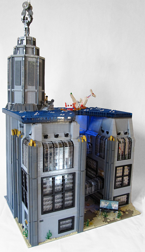 World Of Technology: Bioshock Rapture:A LEGO build