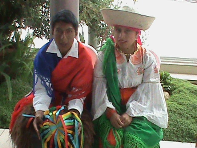 ETNIAS Y NACIONALIDADES DEL ECUADOR : ETNIA KITU KARA