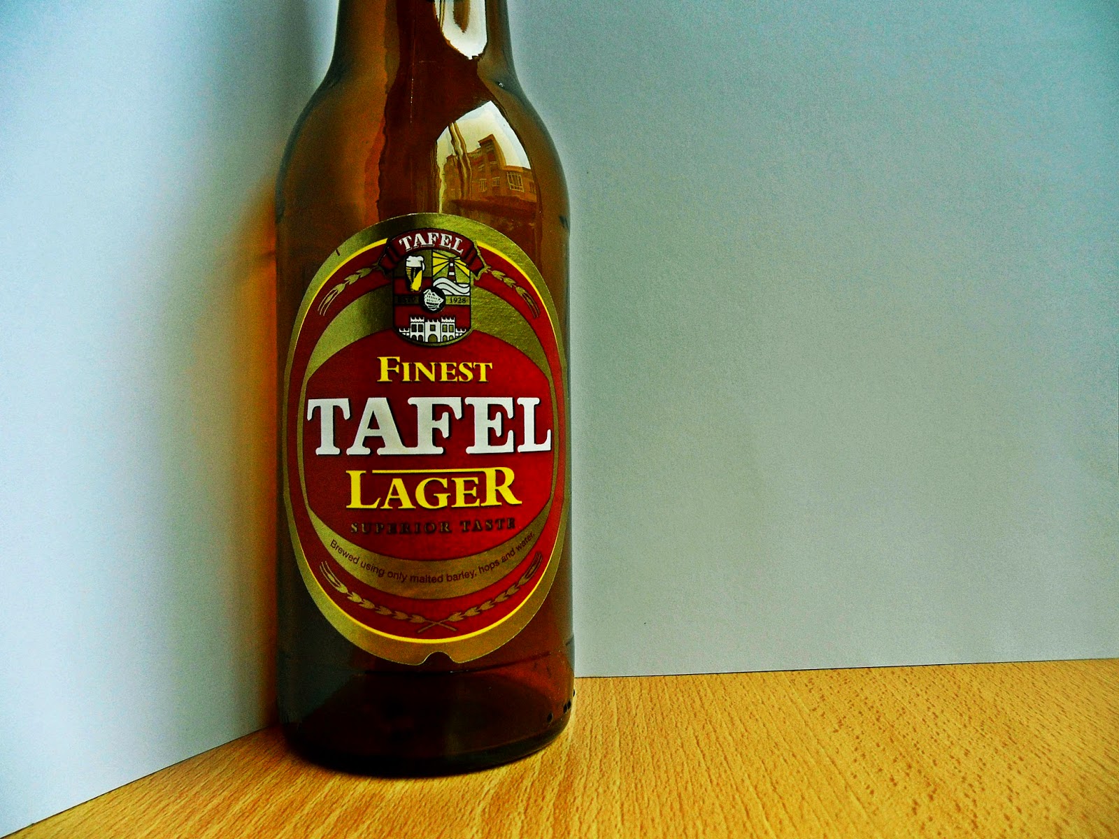 Cervecívoros: Tafel Lager, hecha para el calor