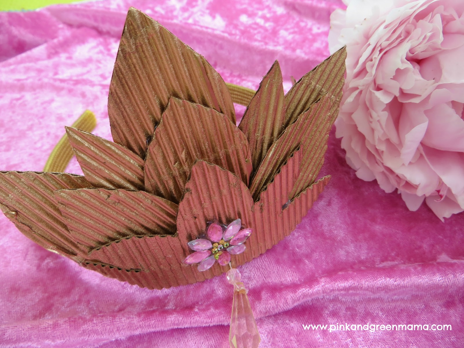 Pink And Green Mama Recycled Crown Craft Inspired By Oz The Great And Pink And Green Mama Recycled Crown Craft Inspired By Oz The Great And