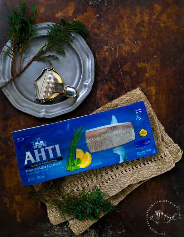 VOITAIKINAVOHVELIT JA SILLIJÄÄTELÖ