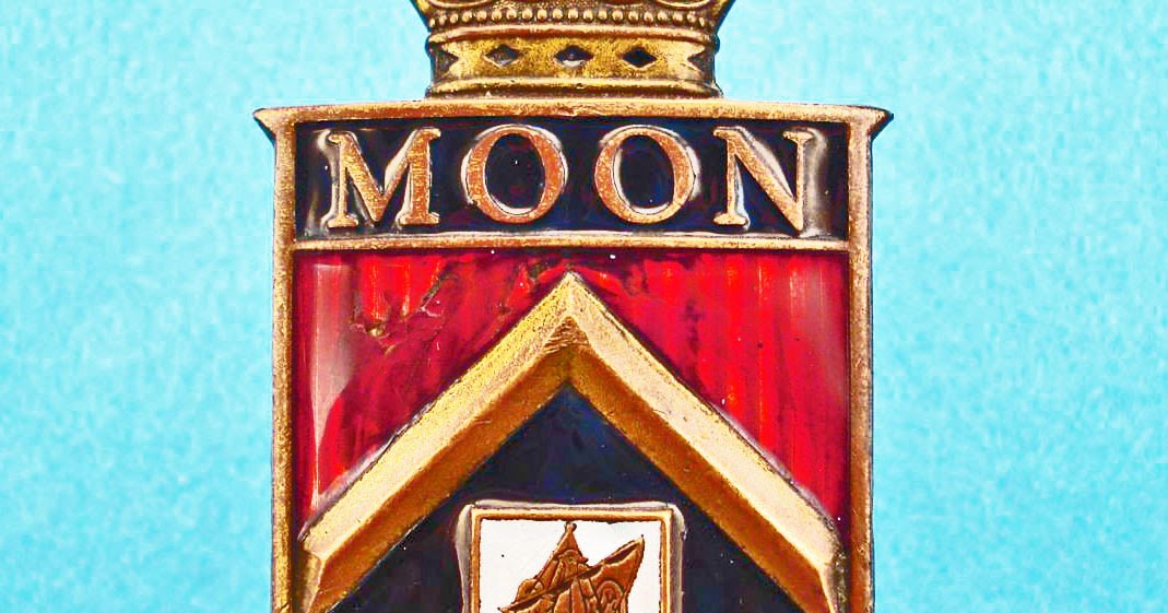 American Auto Emblems: MOON