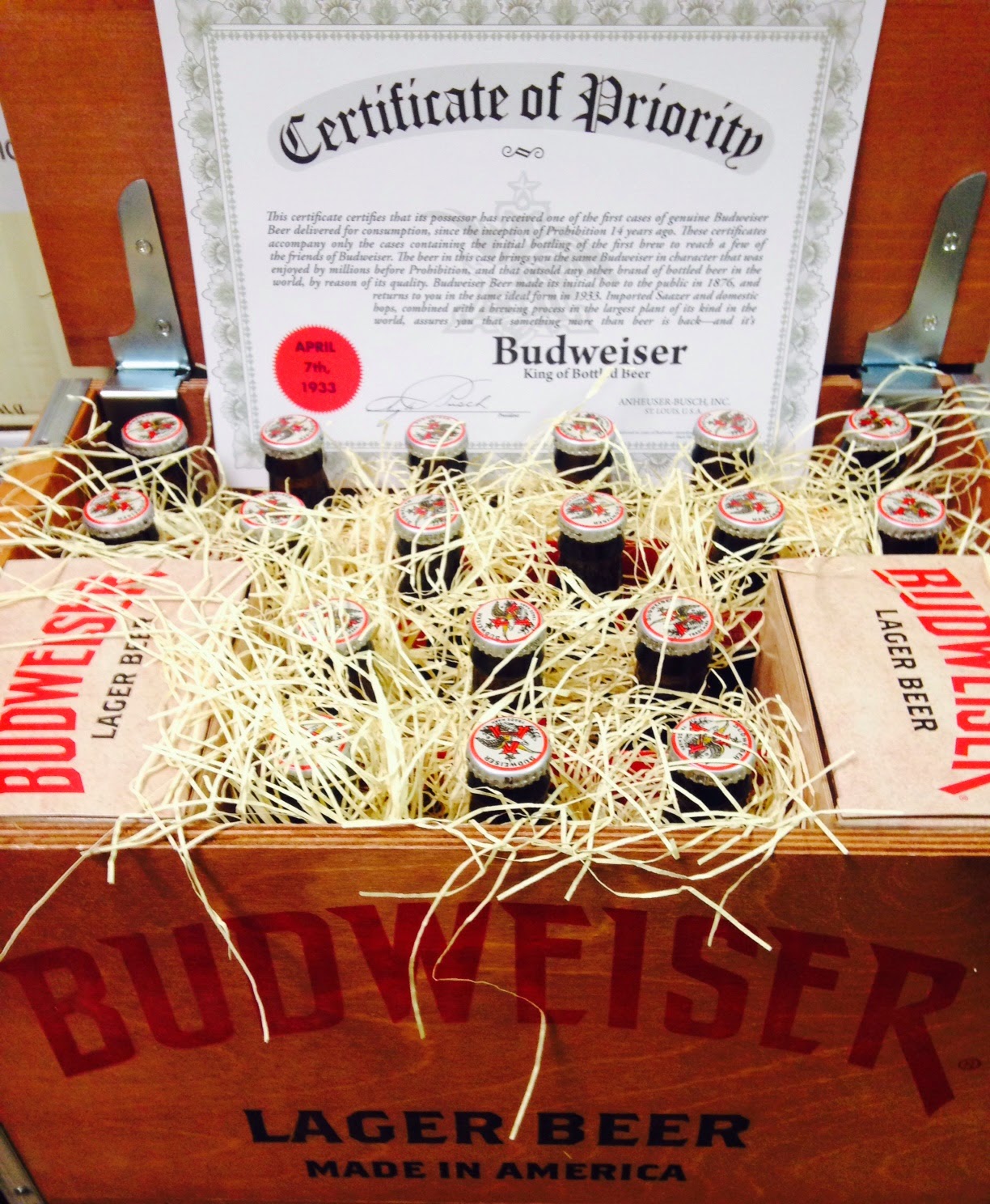 The Wine and Cheese Place: Budweiser Limited Edition Wood Crate!