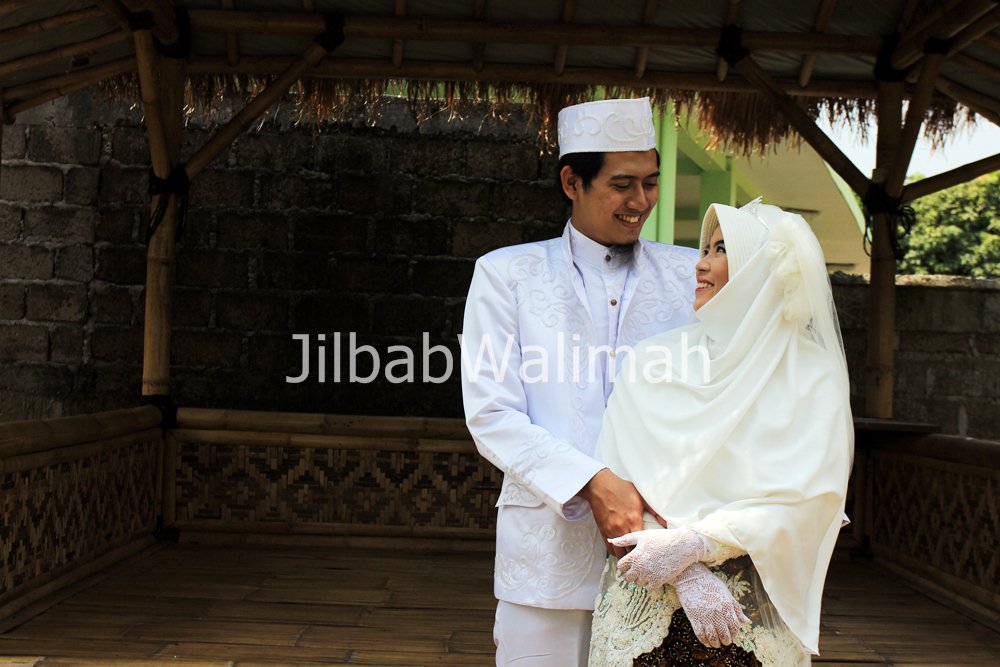 Dibalik Jilbab Walimah