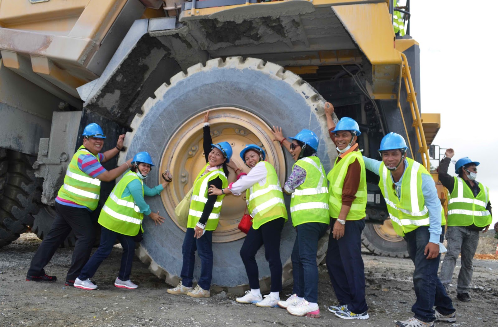 Municipality of Malungon: Tribal chiefs, stakeholders visit CCC mines ...