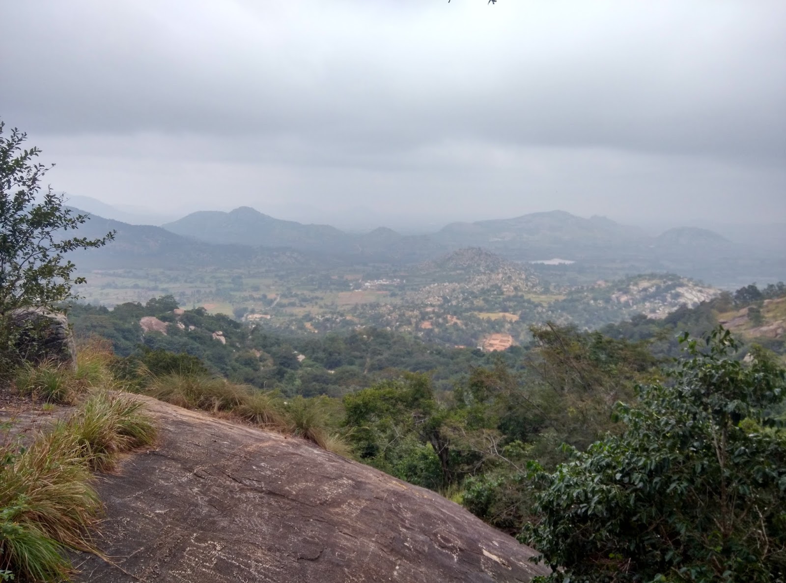 Just Saying......: Avalabetta and Gudibande fort