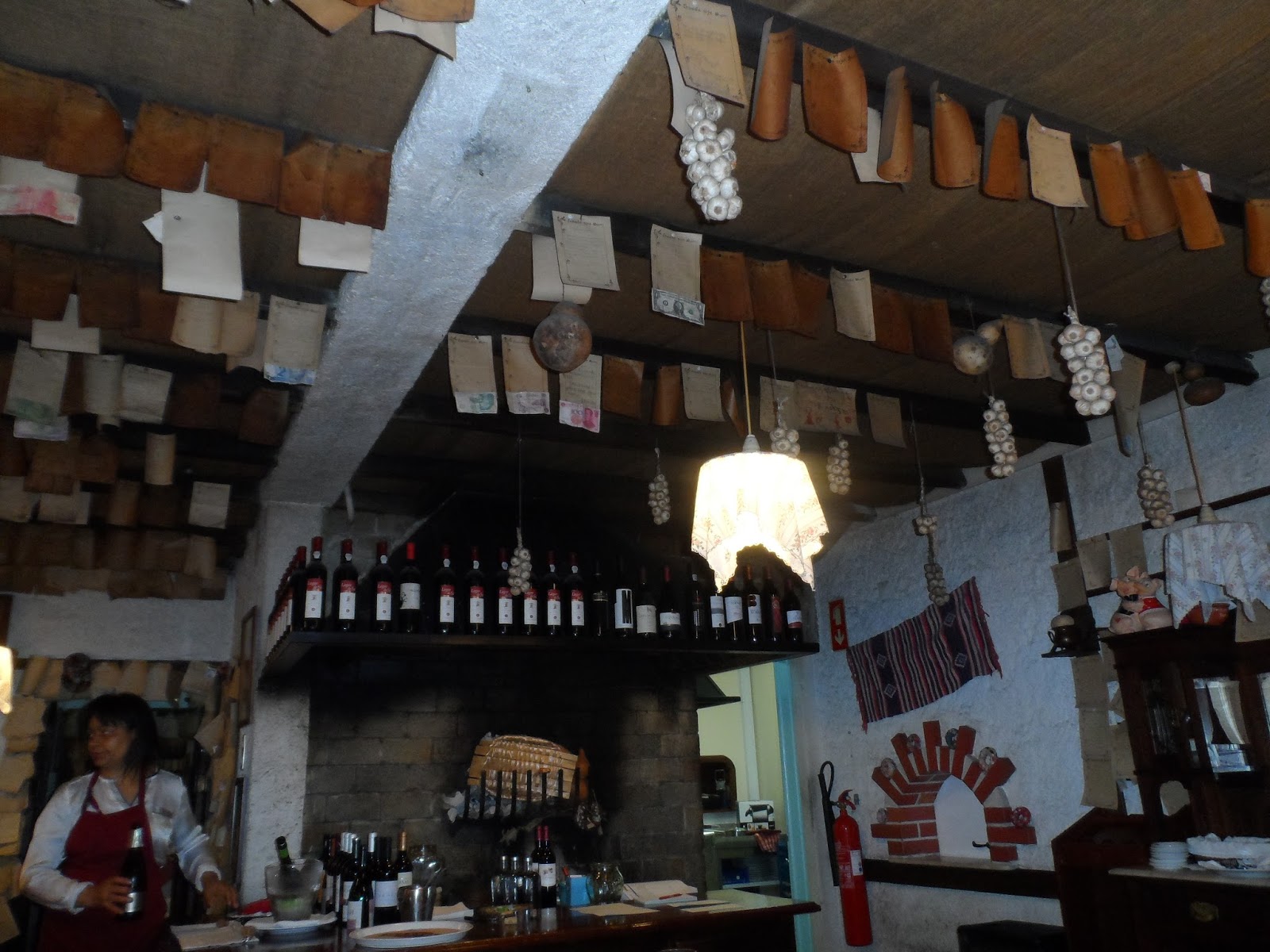 Postais da Cultura Portuguesa : Restaurante "Tromba Rija"