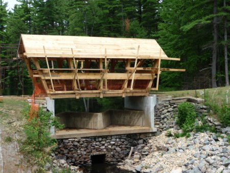 Nutfield Genealogy: A Covered Bridge in Chester, NH