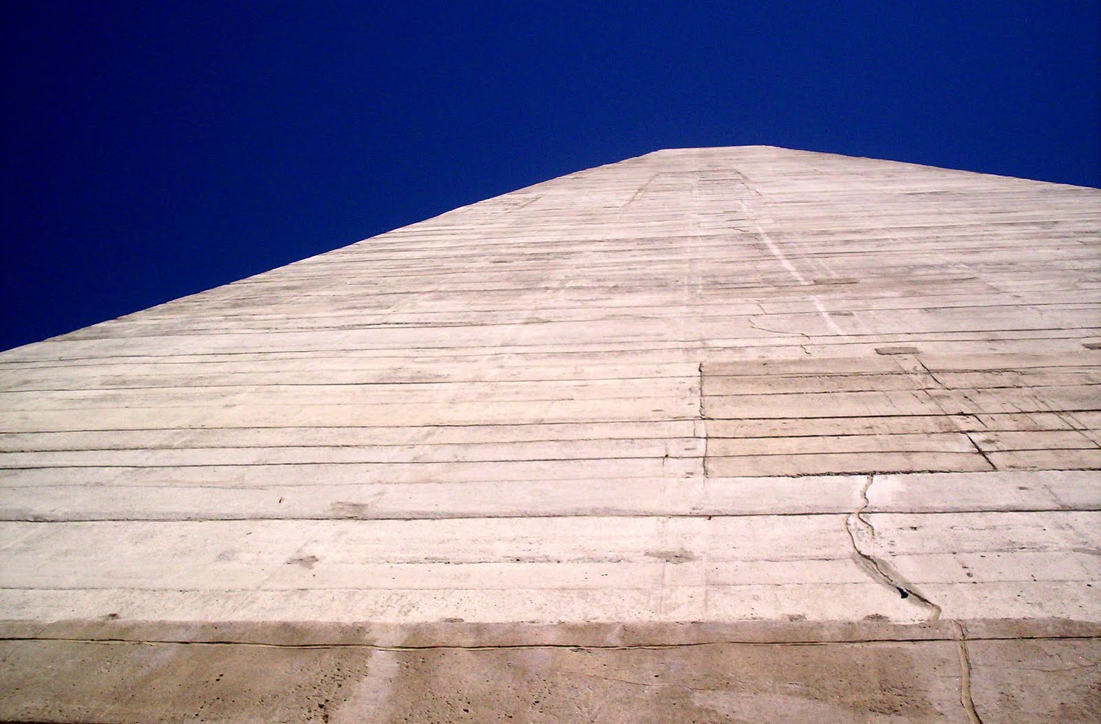 TODD-COUNTY-KENTUCKY-PICTURES-AMERICA: STRAIGHT UP CAMERA VIEW OF ...