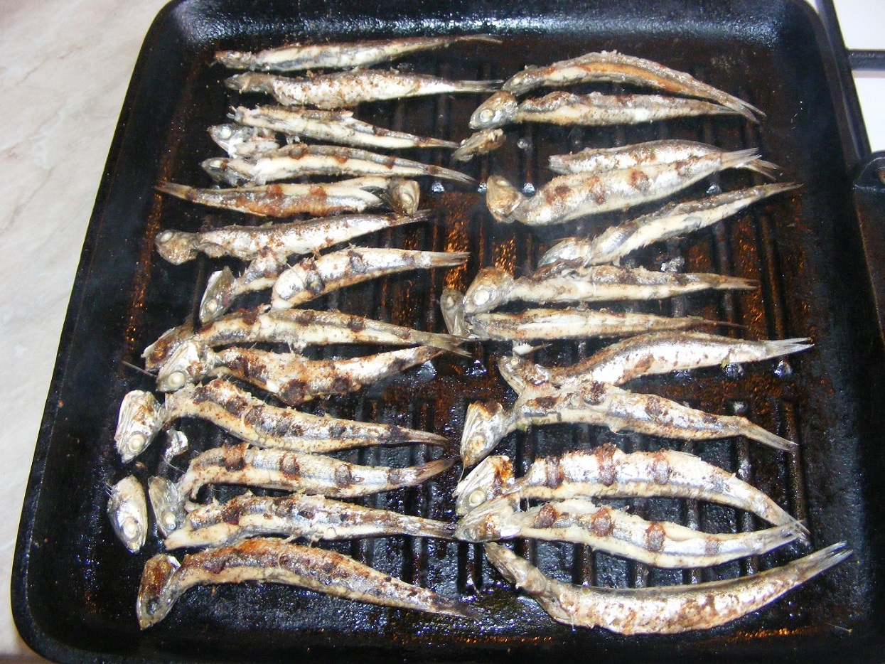 Hamsie picanta la gratar | Preparatedevis.ro