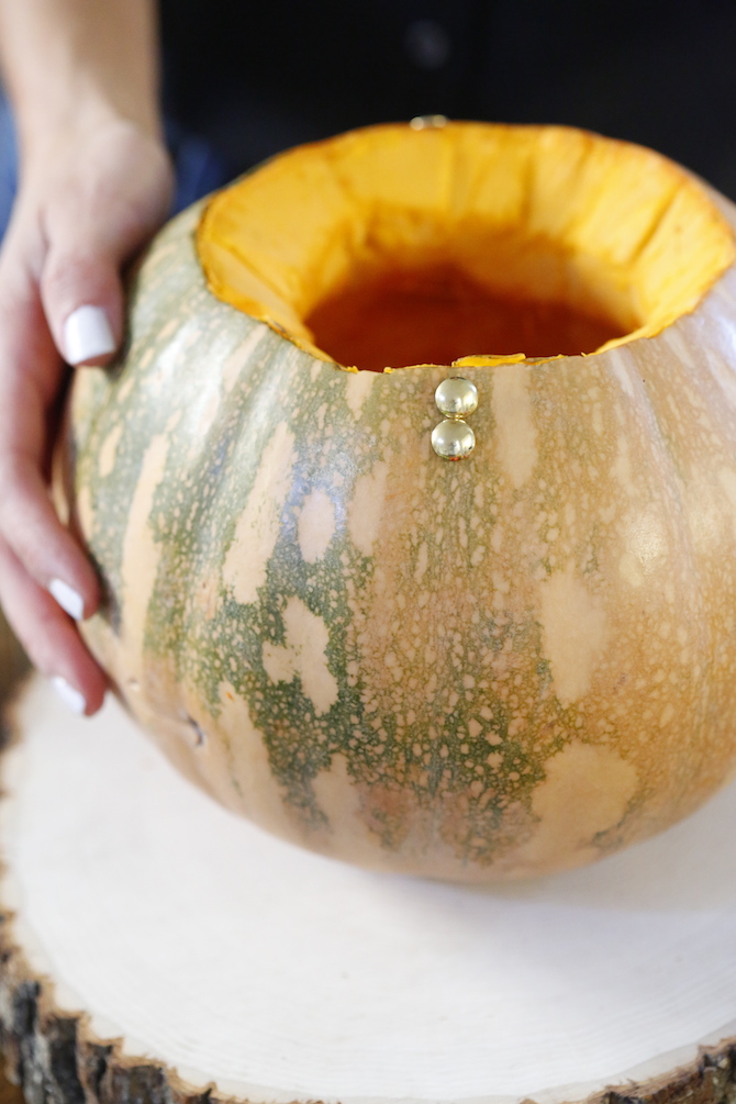 FRANKIE HEARTS FASHION: DIY: Studded Pumpkin