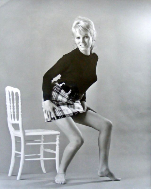 Classic Blonde Bombshell: 40 Glamorous Photos of Susan Denberg in the ...