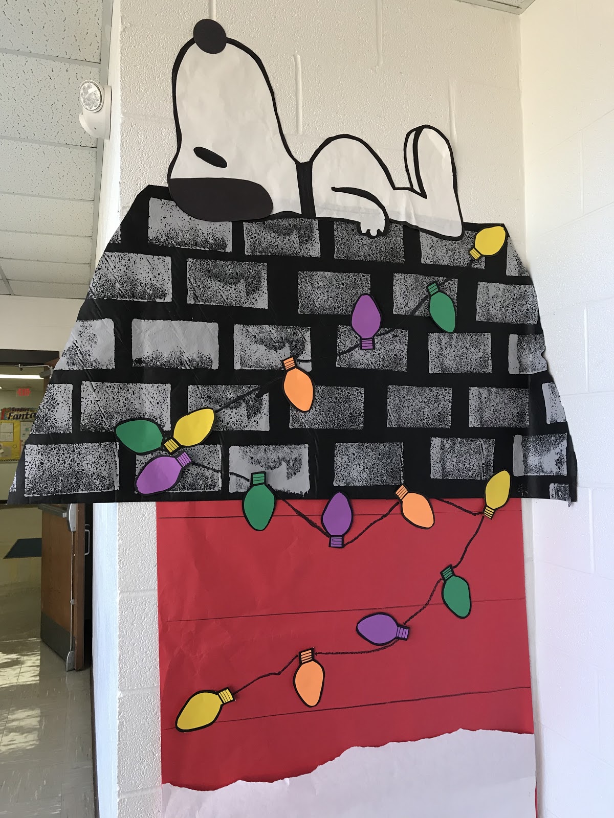 Elements of the Art Room: Decking the Halls!