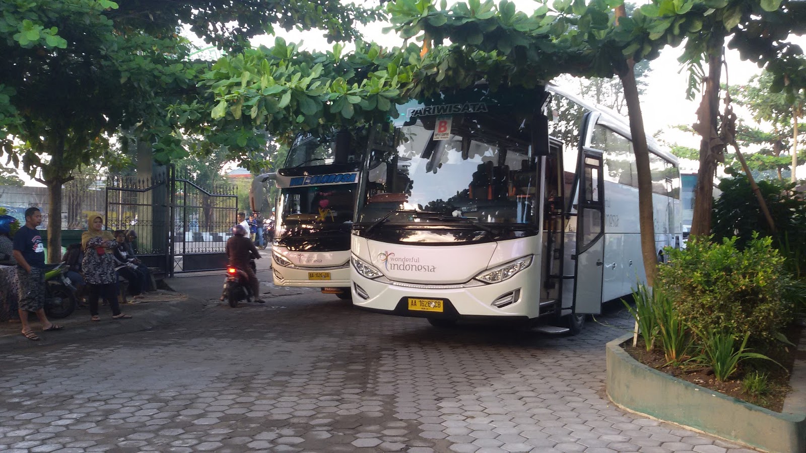 SMP NEGERI 3 GAMPING: 2017