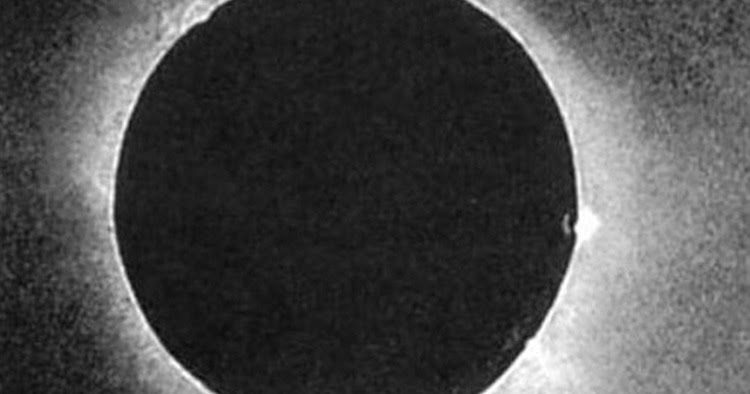 La primera fotografía de un eclipse solar total de la historia