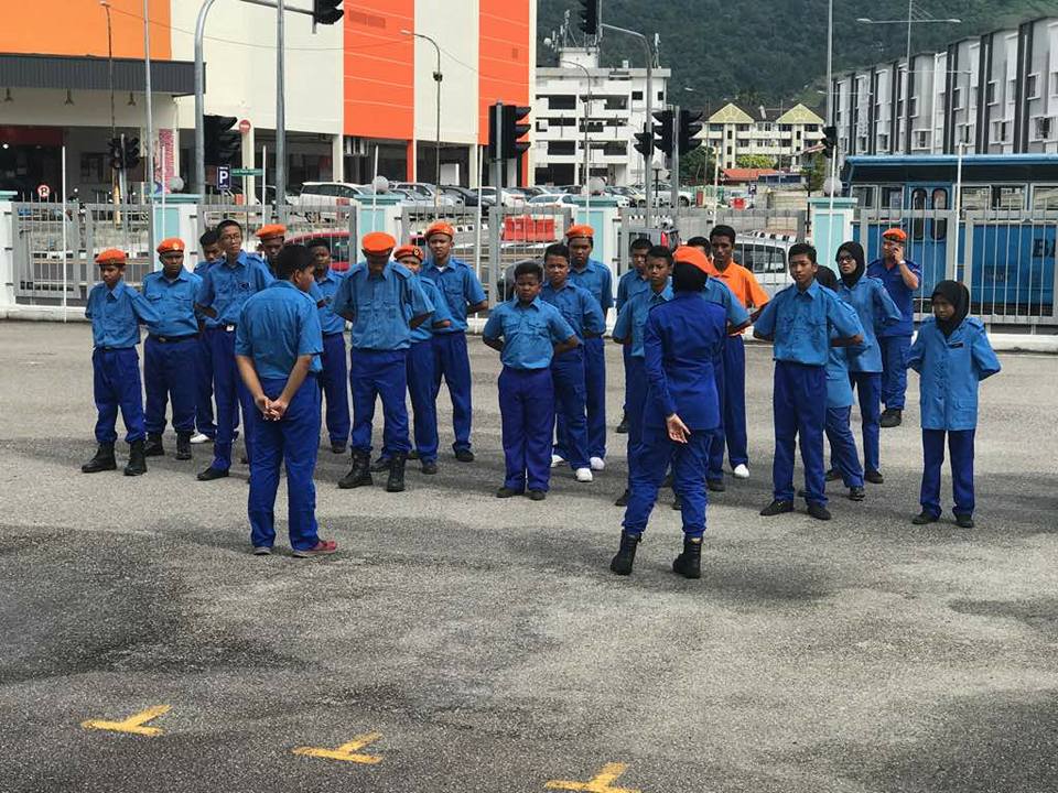 Sekolah Menengah Kebangsaan Air Itam (SMART) : Program Kenaikan Pangkat ...