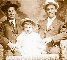 Phyllis Loves Classic Movies: Happy 110th Birthday, Joseph Cotten!