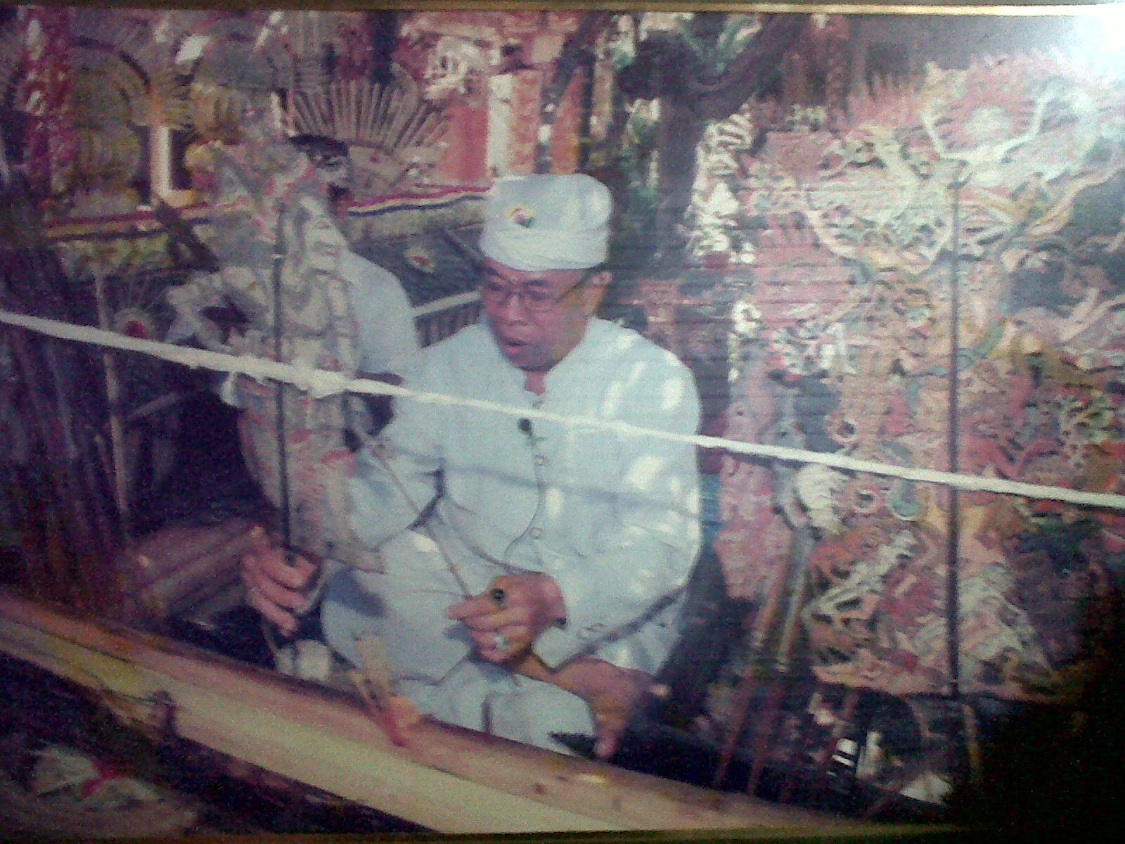 Basa Bali, Mardiana (BBM): Pemblajaran Seni Pewayangan