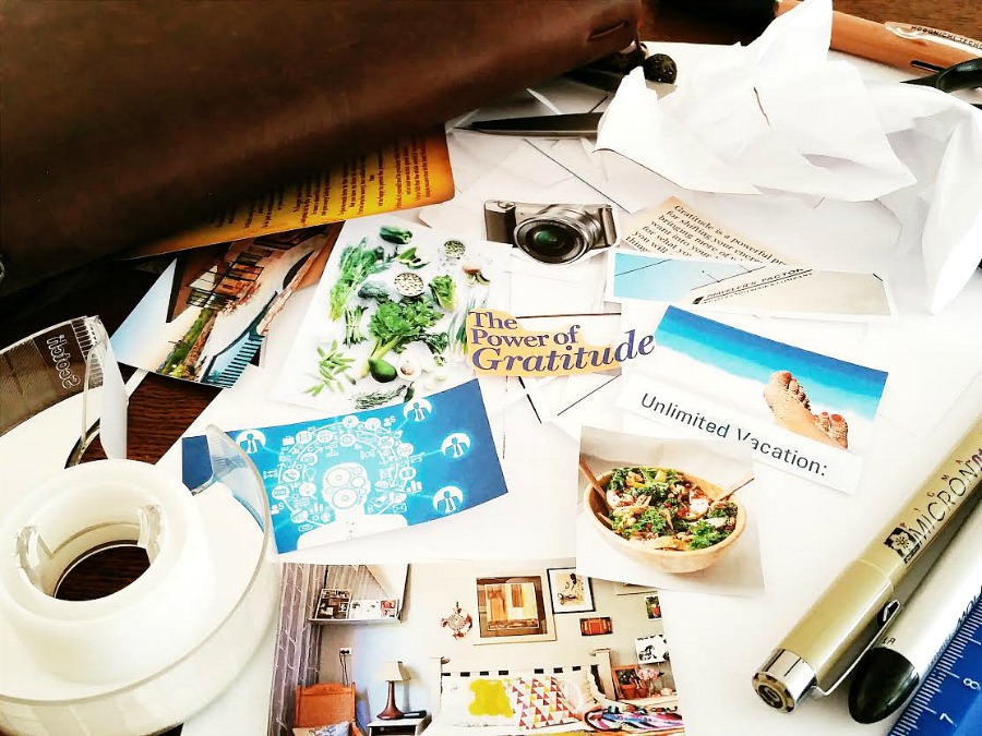 Traveler's Notebook- Vision Board Setup / Seaweed Kisses