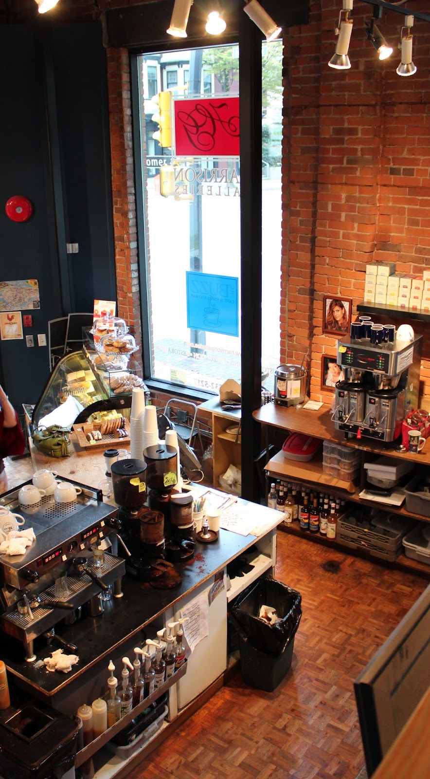 The Murray Chronicles : The Buzz Café & Espresso Bar