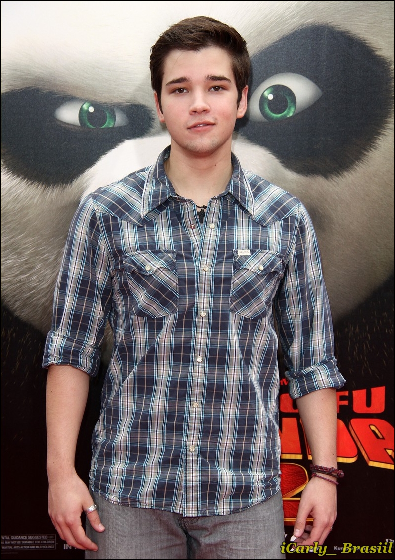 icarly Brasil: Nathan Kress na estreia de Kung Fu Panda 2